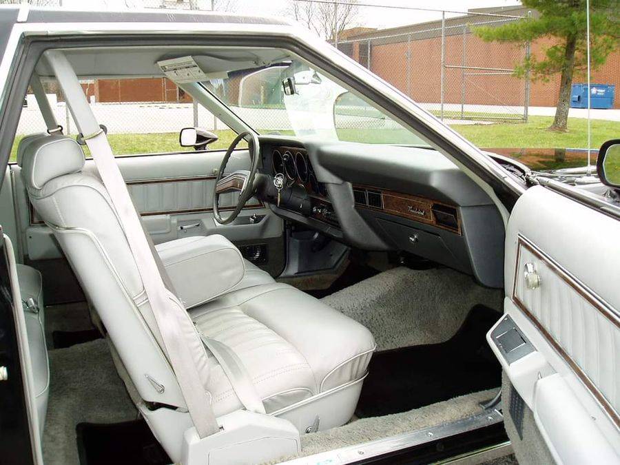 1975 Ford Thunderbird Interior