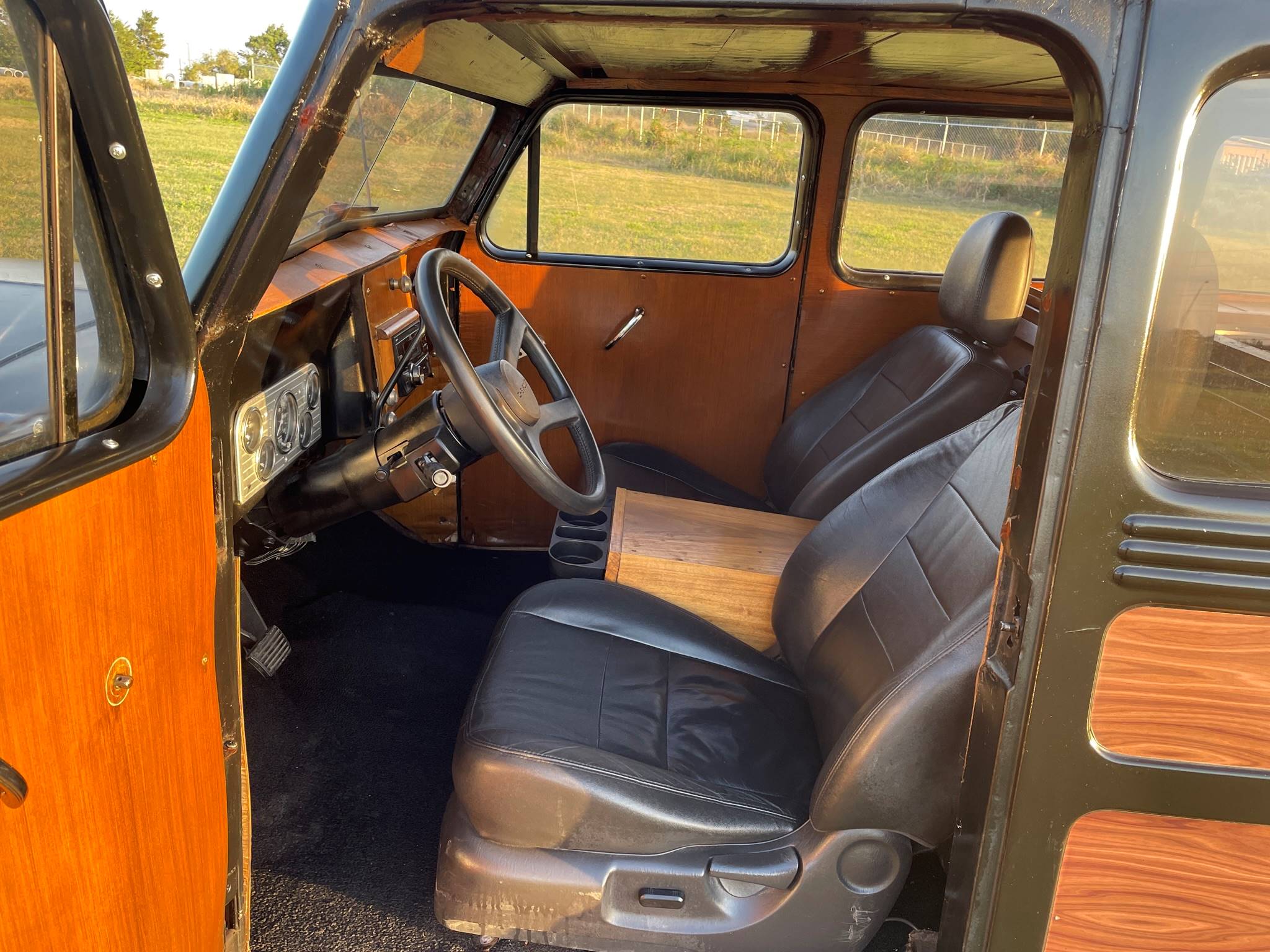 Willys Jeep Truck Interior